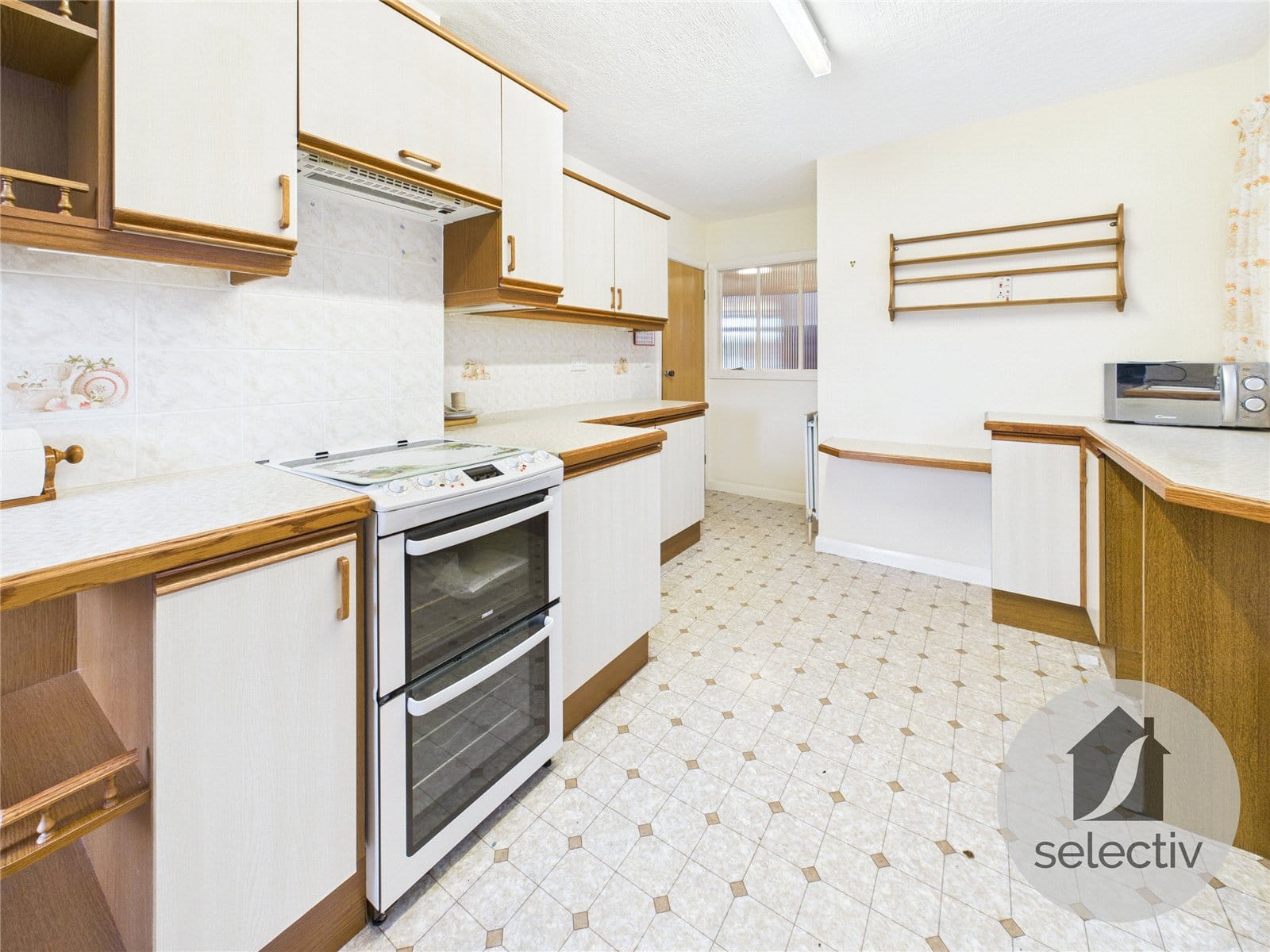 3 bed bungalow for sale in Lucia Lane, Guisborough, North Yorkshire ...