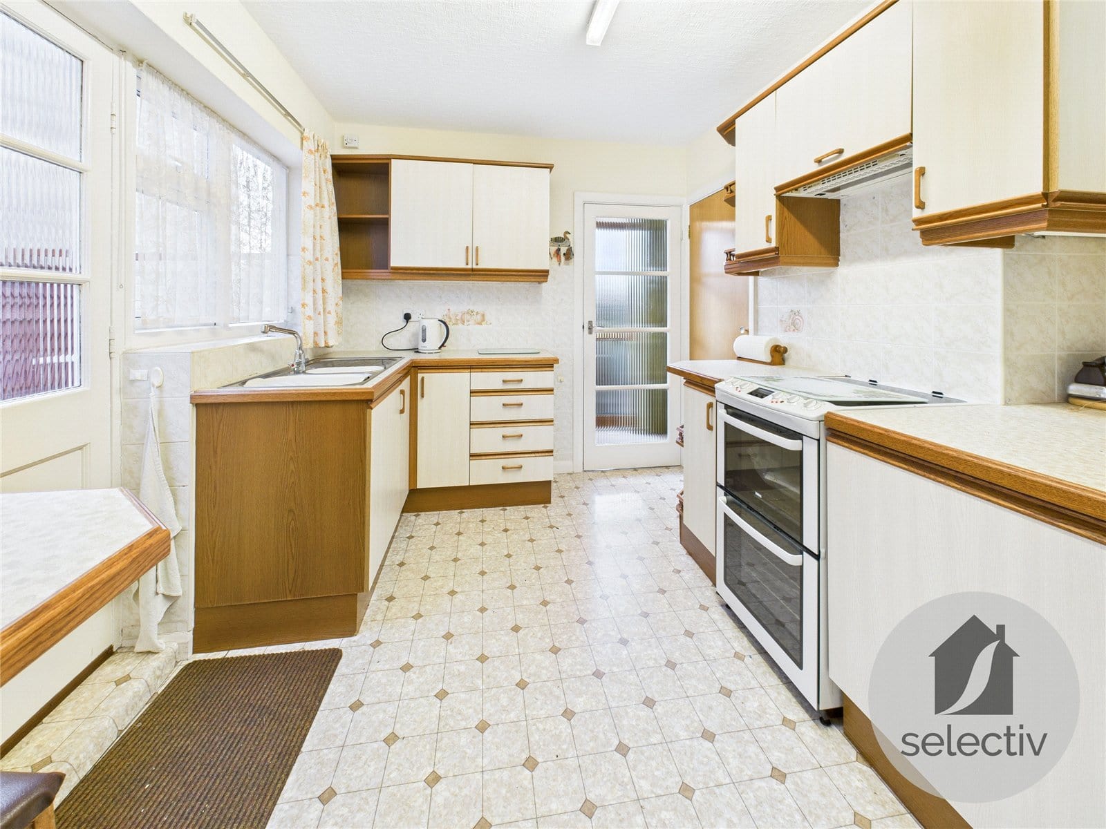 3 bed bungalow for sale in Lucia Lane, Guisborough, North Yorkshire ...
